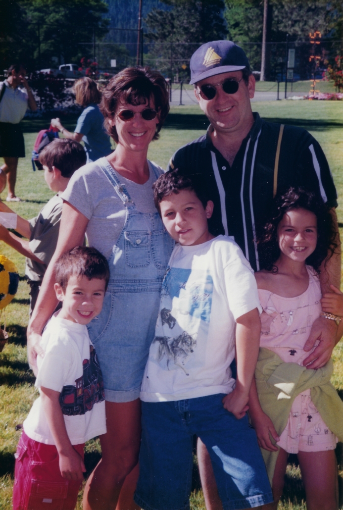 Lloyd Greif | UCLA Economics